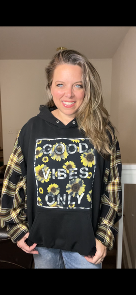 Upcycled Good vibes – women’s 3X midweight sweatshirt with flannel sle ...